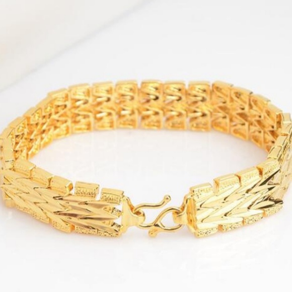 Jewelry | Vintage Luxury Pattern Design 24k Gold Bracelet | Poshmark